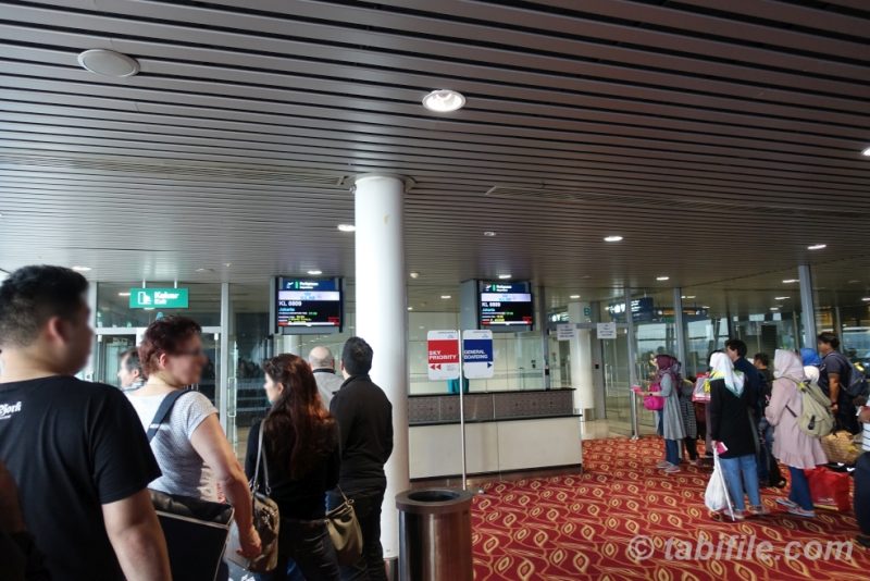 KLMオランダ航空 KL809 クアラルンプール → ジャカルタ ビジネスクラス | KUALA LUMPUR – JAKARTA KLM ...