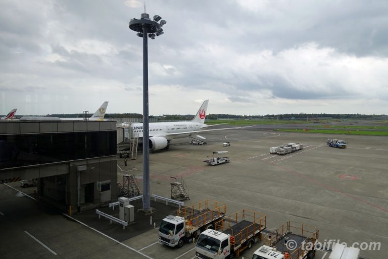 日本航空 JL725 東京成田 → ジャカルタ プレミアムエコノミー | JAPAN AIRLINES B787-9 PREMIUM ...