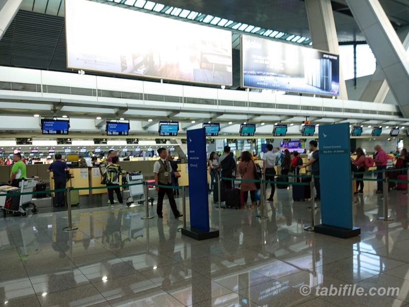 キャセイパシフィック CX906 マニラ → 香港 | CATHAY PACIFIC B777-300 Business Class ...