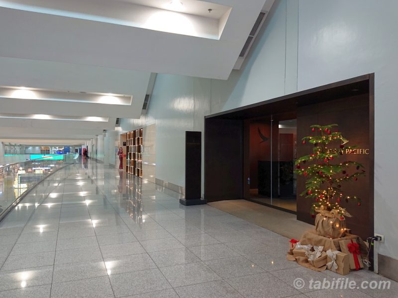 キャセイパシフィック CX906 マニラ → 香港 | CATHAY PACIFIC B777-300 Business Class ...