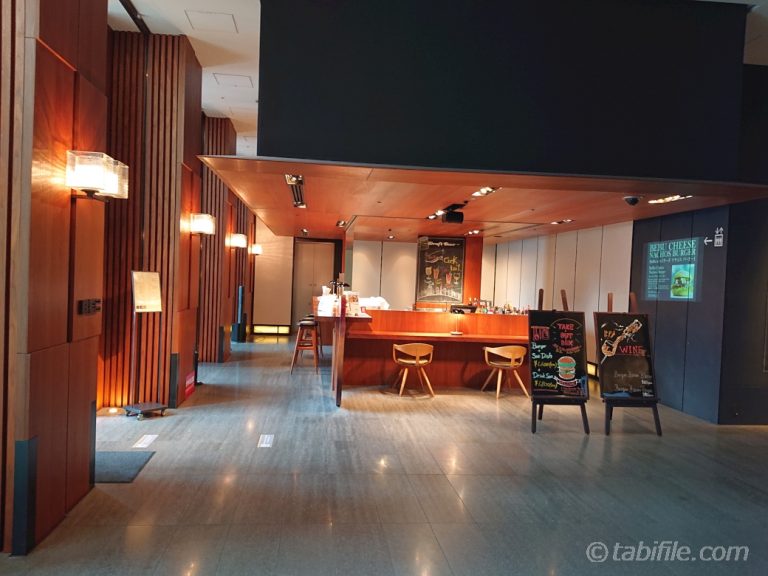アンダーズ東京 バーガーショップ BeBu | Bebu at ANDAZ TOKYO